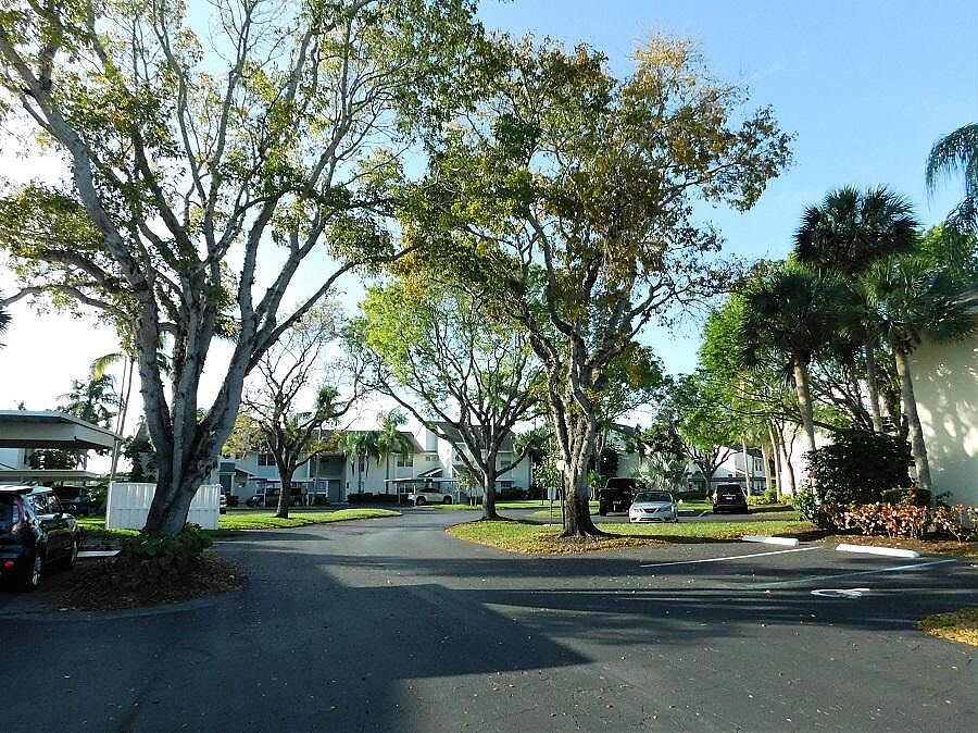 Gulf Harbour | Brighton Realty and Management